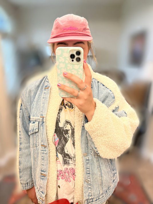 Brook Fishing – Brook-flyfishing